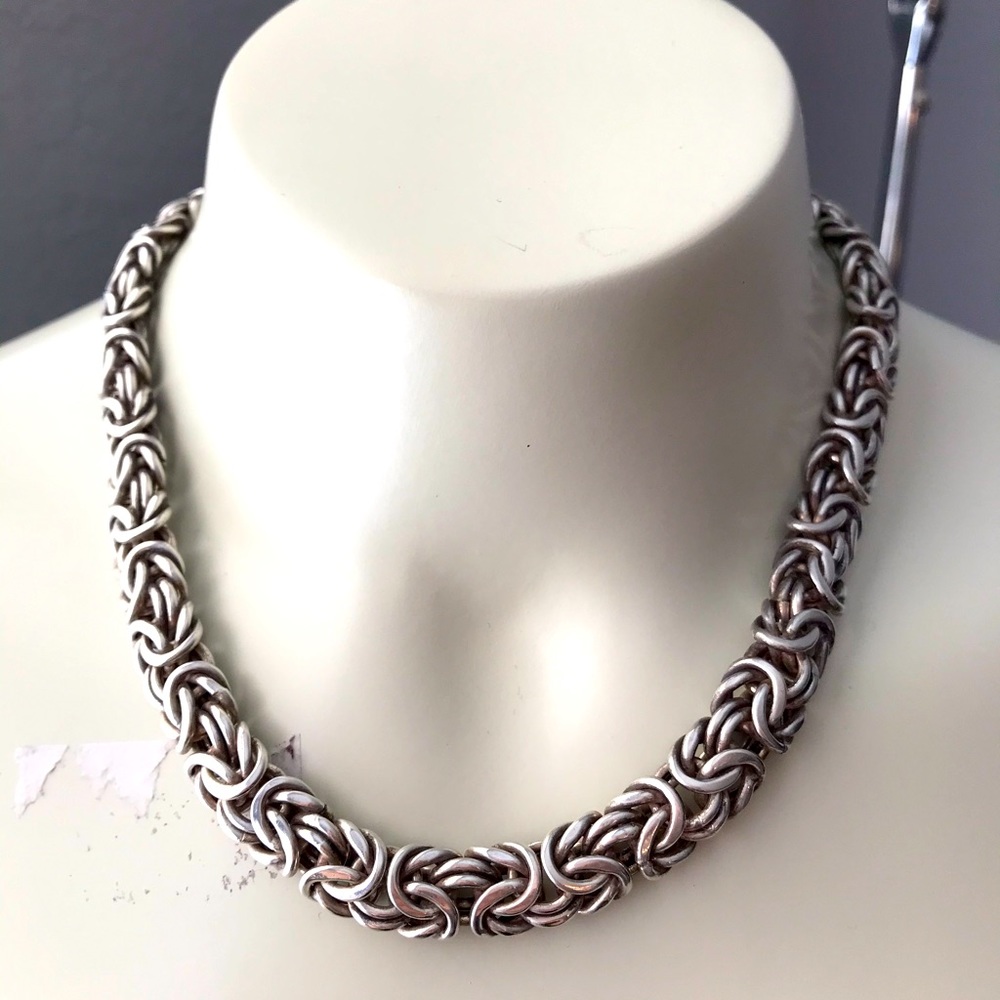 Authentic Silver Collar - Gem